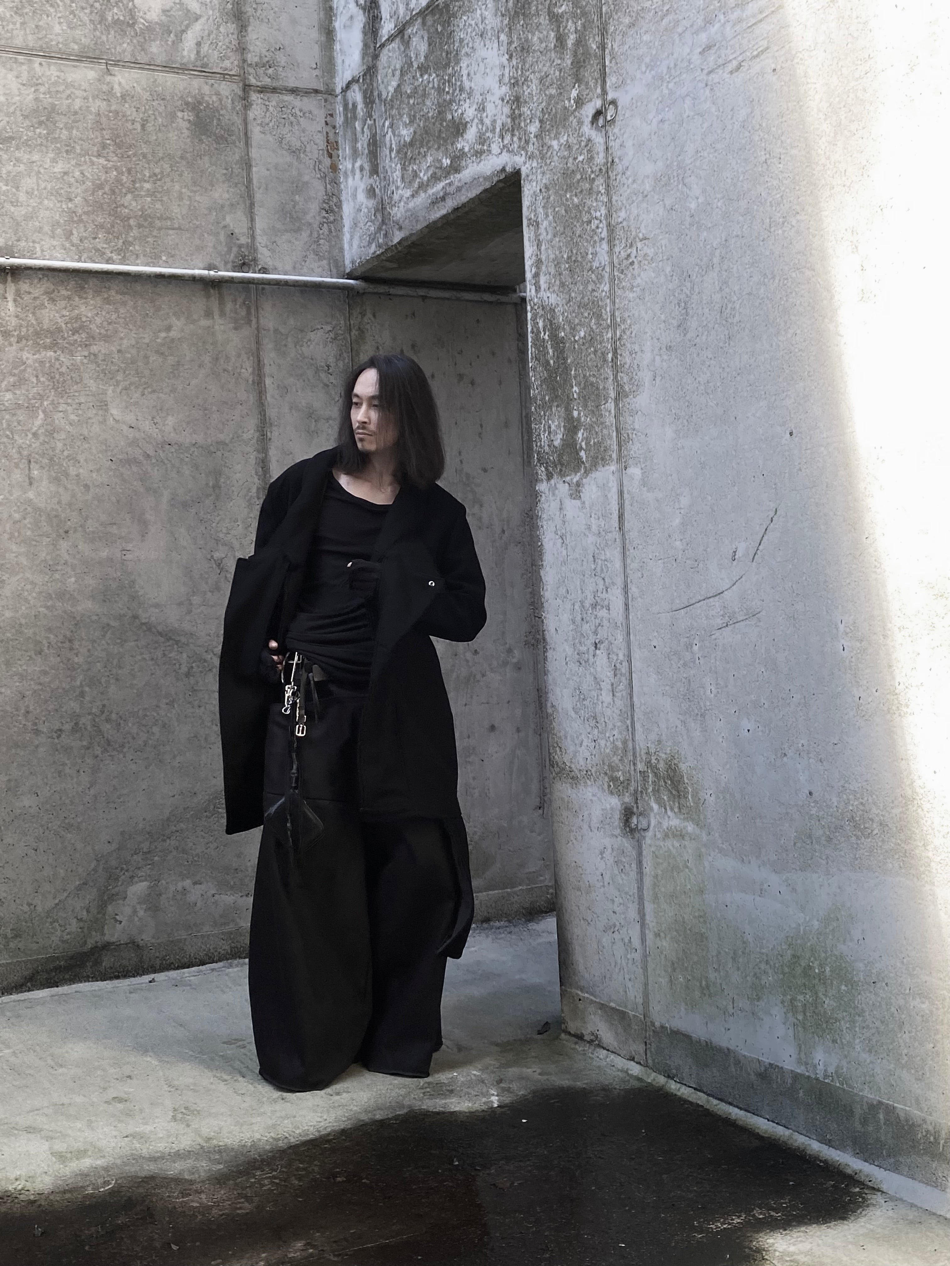 BLACK RAIN – Quentin Esser